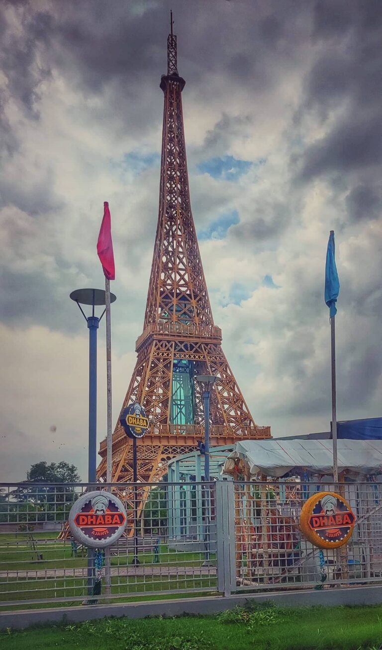 A day trip to Cafe Ekante | NeonBrothers