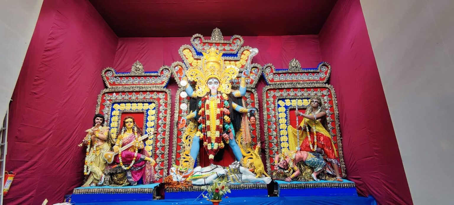 Top Kali Puja Pandals in Kolkata to visit in 2025 | NeonBrothers