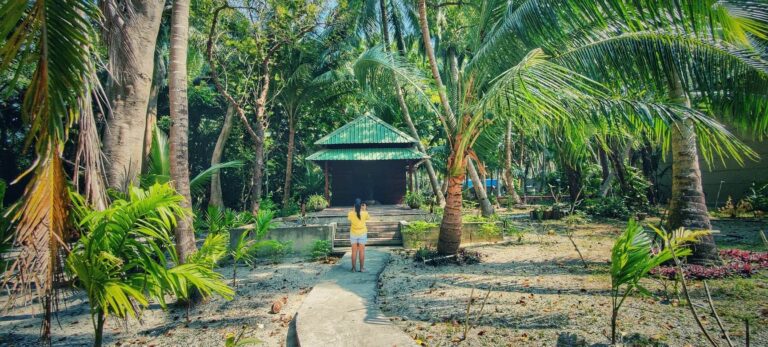 A day trip to Cafe Ekante | NeonBrothers